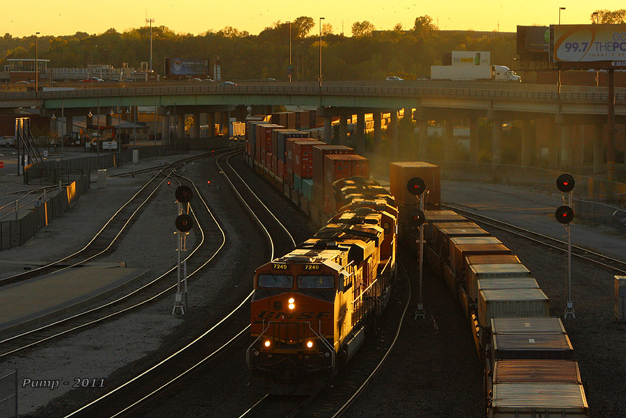 Eastbound BNSF Intermodal Train